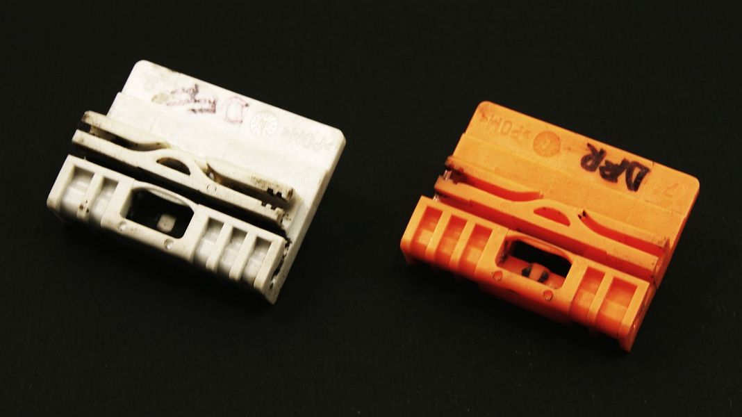Front Window Regulator Retaining Clips 02-08 Audi A4 S4 RS4 B6 B7 - Ge ...
