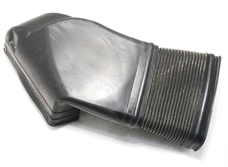 Air Cleaner Filter Intake Tube Pipe Duct 01-05 VW Passat B5.5 - 3B0 12 ...