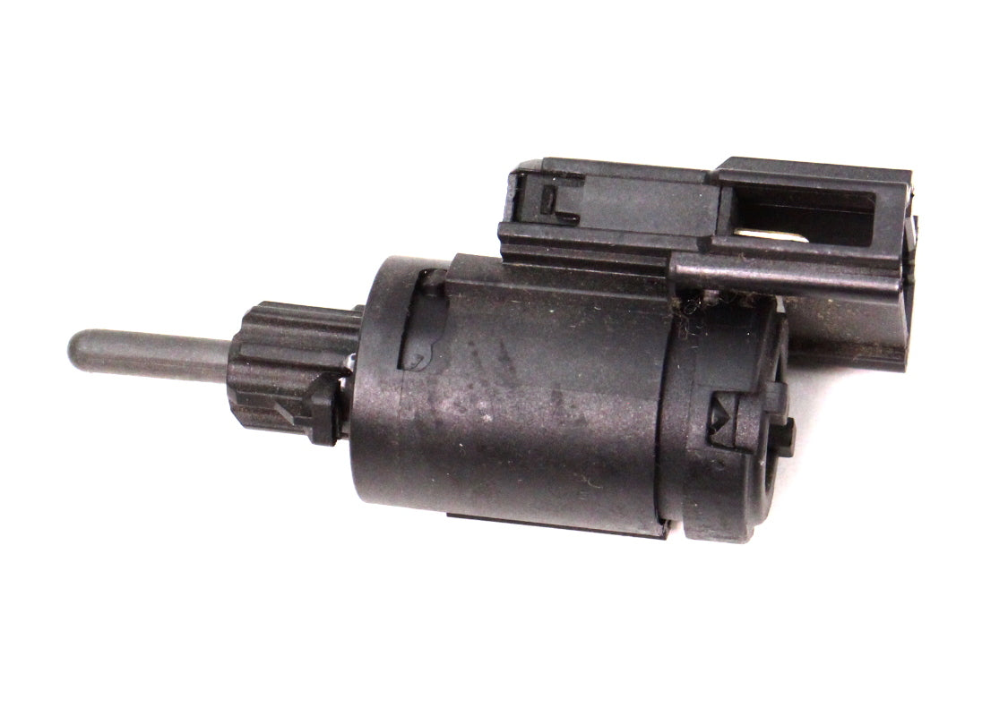 Brake Light Pedal Switch 05-10 VW Jetta Rabbit GTI MK5 - 3B0 945 511 C ...