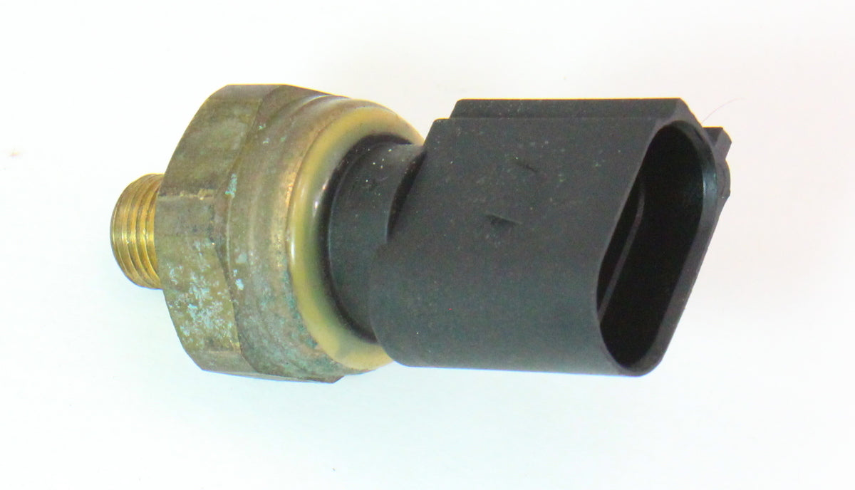 Low Fuel Pressure Sensor VW GTI Jetta MK5 Passat Audi A3 A4 TT - 06E 9 ...